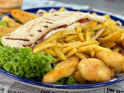 Prozharka (Dneprovskiy pereulok No:112, Rostov-on-Don), fast food  Rostov‑na‑Donu'dan