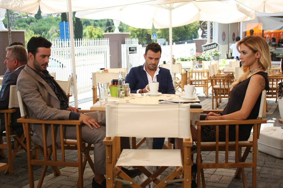 Фото: Любовь напрокат / Кадр со съёмок сериала «Любовь напрокат» (2015 ...