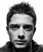 Тофер Грейс (Topher Grace): фильмы, биография, семья, фильмография ...