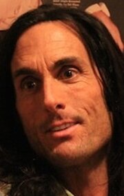 Мэтью Каредас (Mathew Karedas): фильмы, биография, семья, фильмография ...