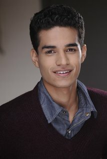 Shivam Chopra: фильмы, биография, семья, фильмография — Кинопоиск