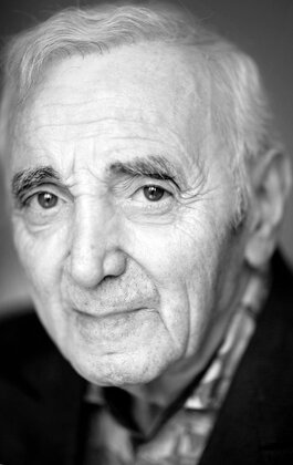 Шарль Азнавур (Charles Aznavour): фильмы, биография, семья ...