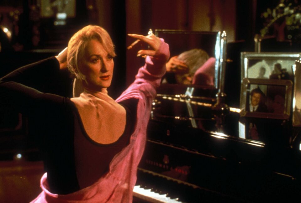 Фото: Смерть ей к лицу / Кадр из фильма «Смерть ей к лицу» (1992) #993963