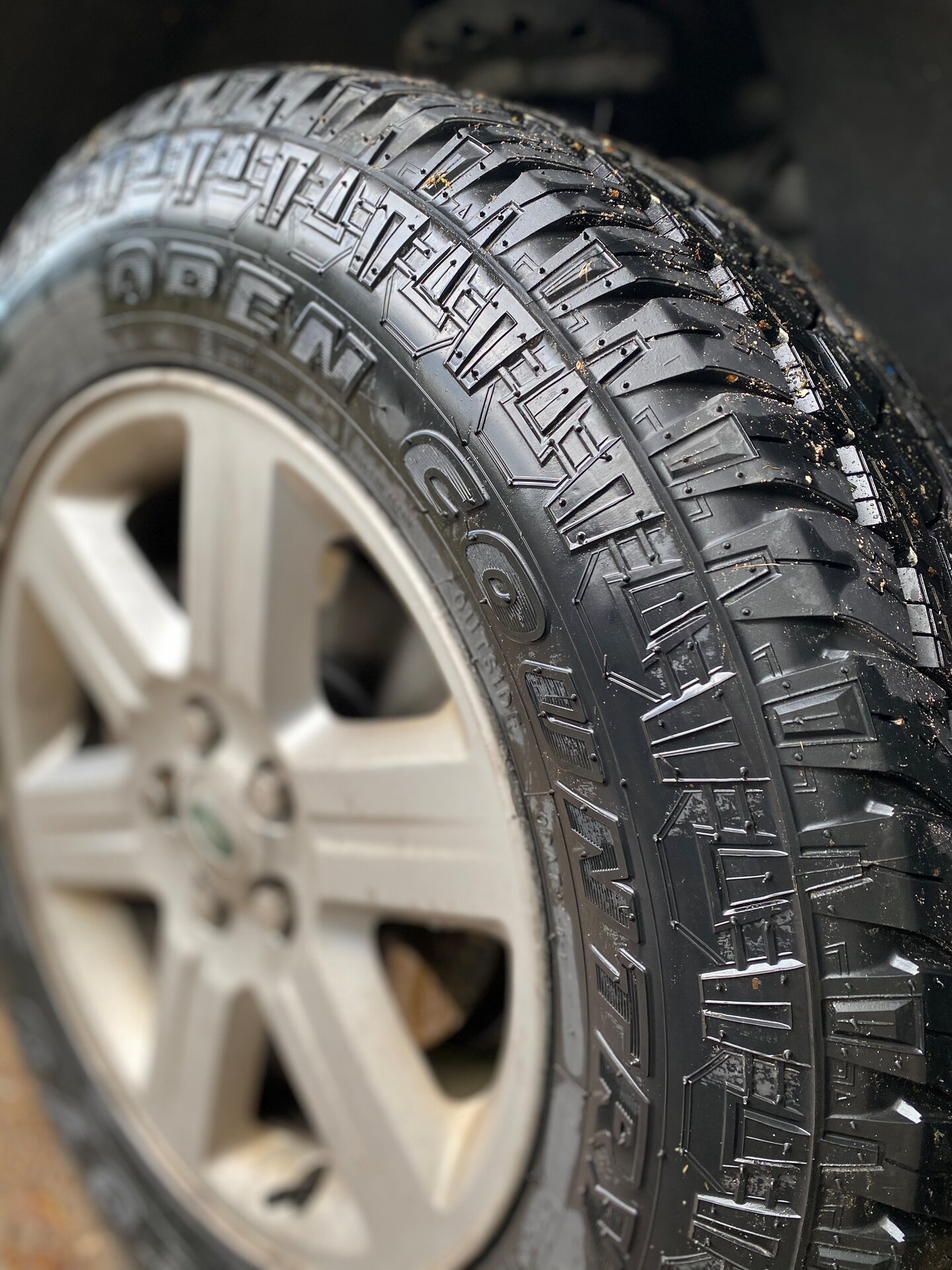 Купить Автомобильная шина Toyo Open Country A/T plus 235/75 R15 116 ...