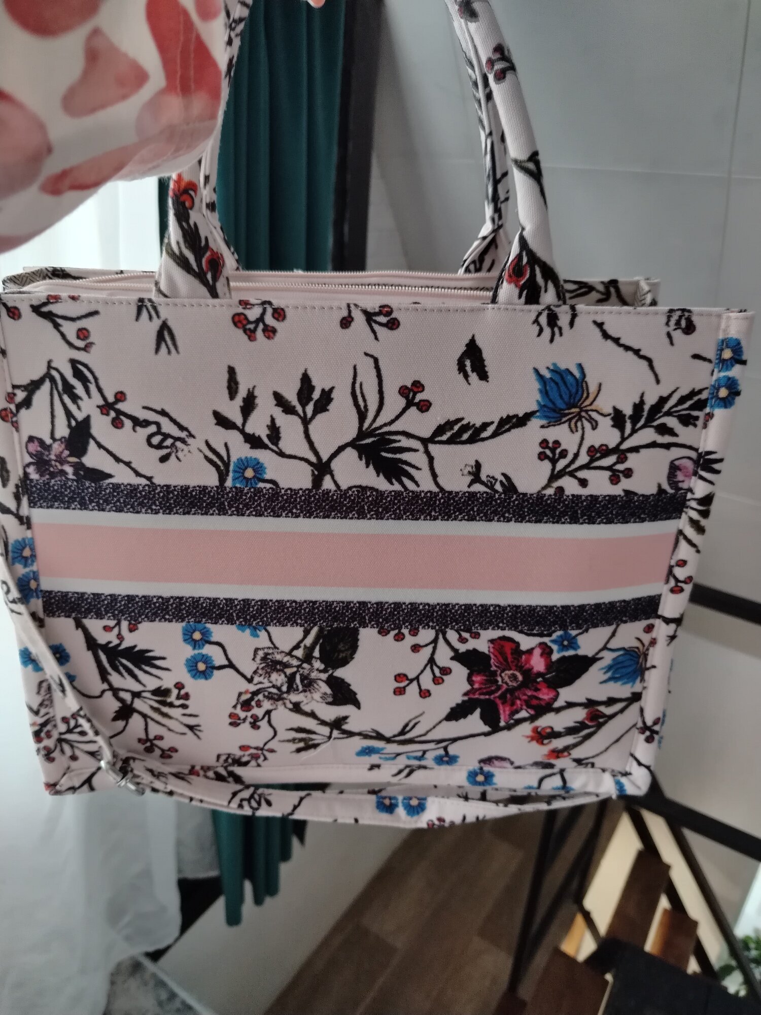 review-photo