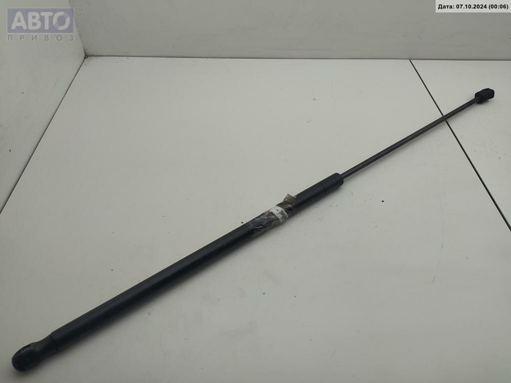 Оригинальный амортизатор капота Audi A3 8V0823359 — купить по низкой ...