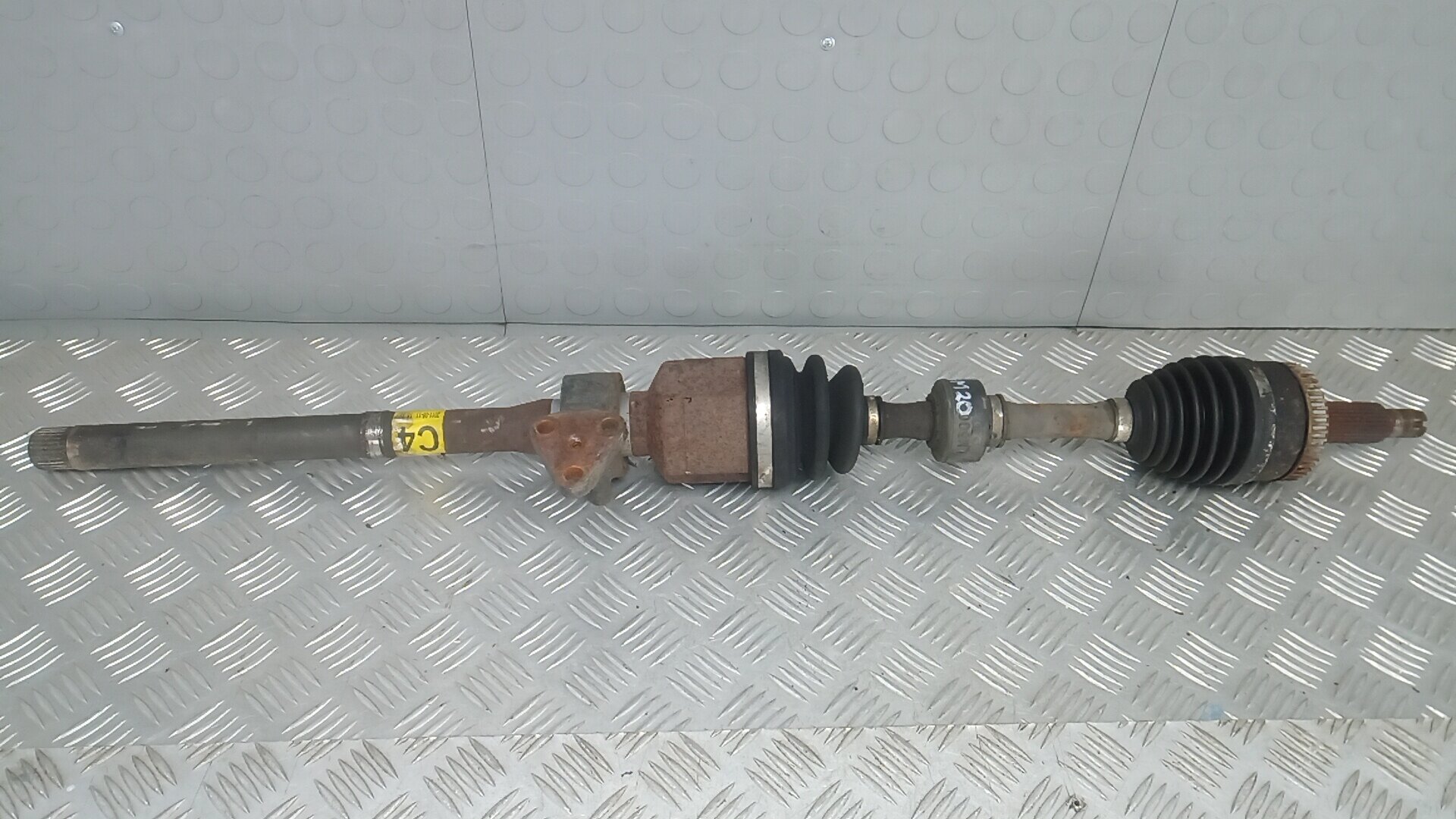 Правый привод на kia sportage 3 — купить по низкой цене на Яндекс Маркете