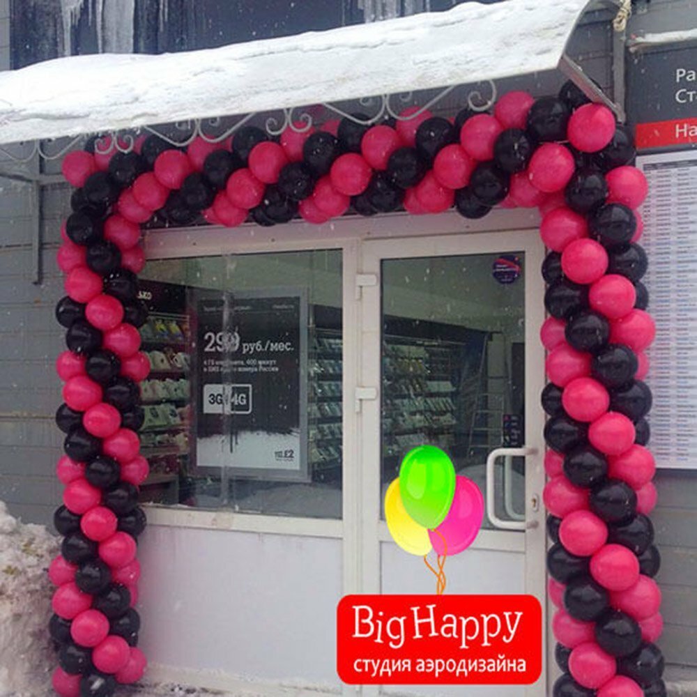 Арка из шаров на открытие салона связи