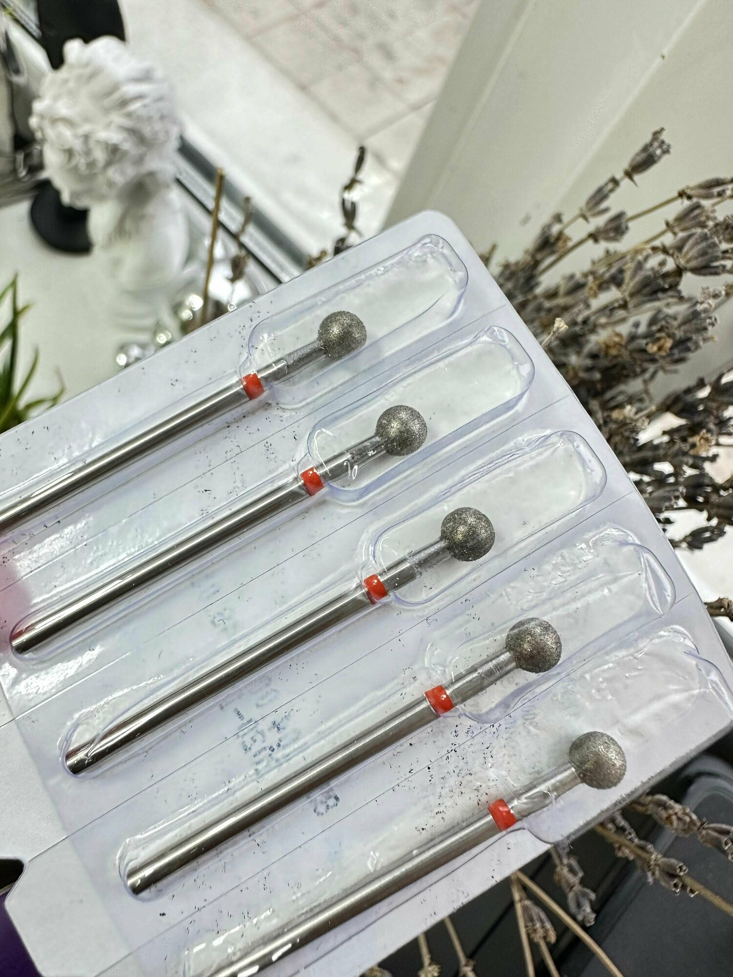 Фреза КМИЗ шар 5мм красный 856.104.001.048.050.(4шт)