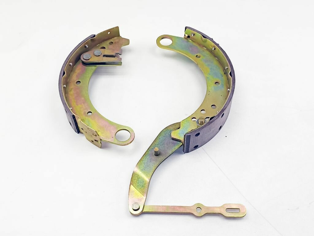 Колодка тормозная заднего левого тормоза для а/м УАЗ Патриот (с 08.2013) комплект 2 ШТ.