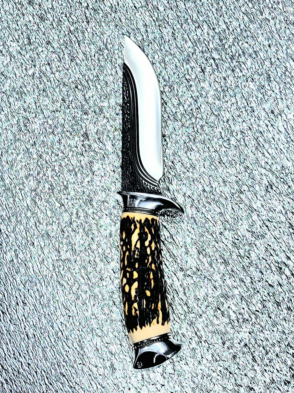 Нож туристический Волк разделочный в чехле ножнах (ручка белая под кость ; закал. сталь 65х13; модель 5)