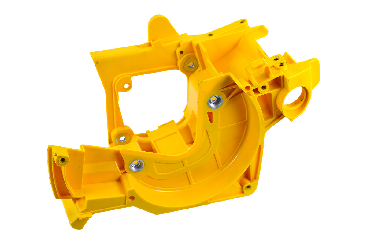 Корпус подходит для бензопилы CHAMPION 237, 241