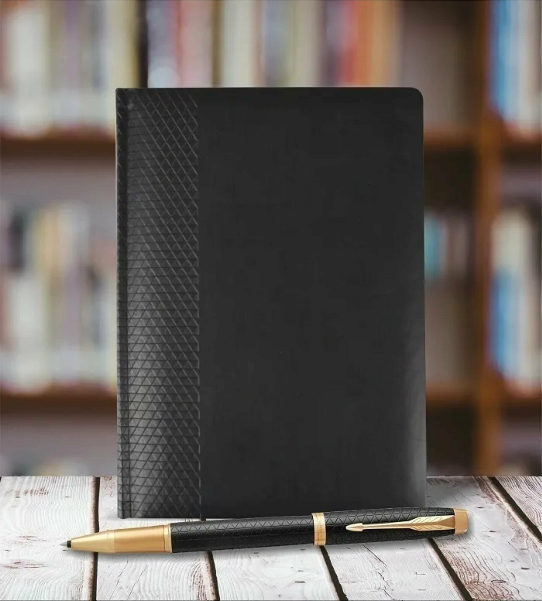 Подарочный набор: Ежедневник недатированная и Ручка роллер Parker IM Premium Core Black GT 1931660