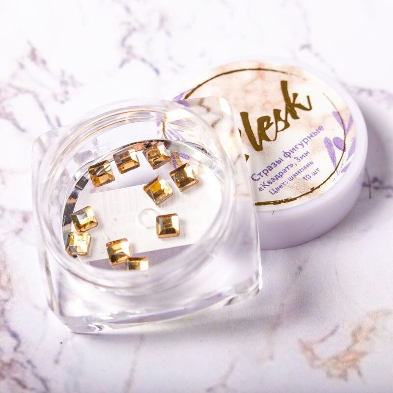 Стразы фигурные Blesk "Квадрат", цвет шампань 3 мм