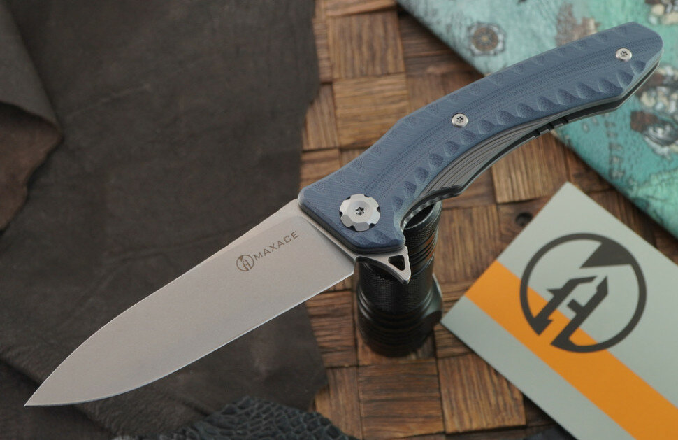 Складной нож Maxace Zealot 2.0, сталь Bohler K110, рукоять синий G-10