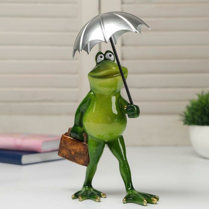 Сувенирная фигурка КНР полистоун, лак, "Лягуха под зонтом", 21,5х9,5х16 см