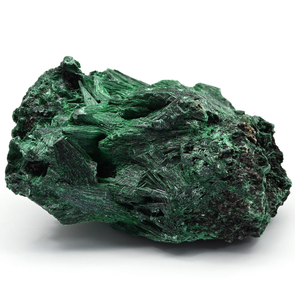 Малахит плисовый 83*55*39мм, 251г .