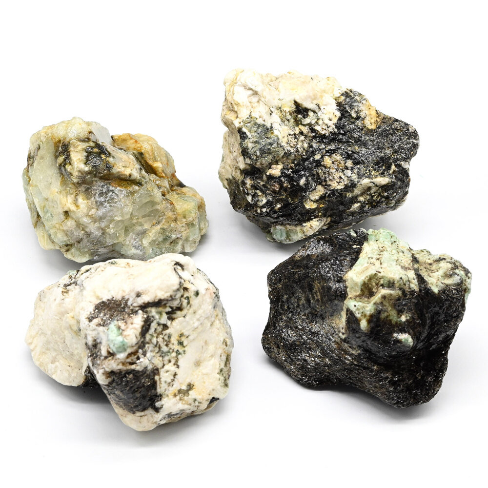 Минерал берилл 52*42*35мм, 100-109г .