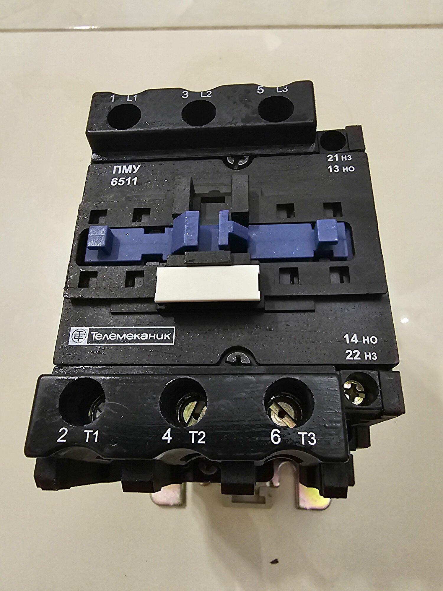 Пускатель магнитный 65А 220В 1НО+1НЗ ПМУ PMU6511K Schneider Electric