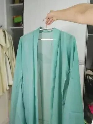 Голубой плащ-халат из полиэстера, цвет pea green