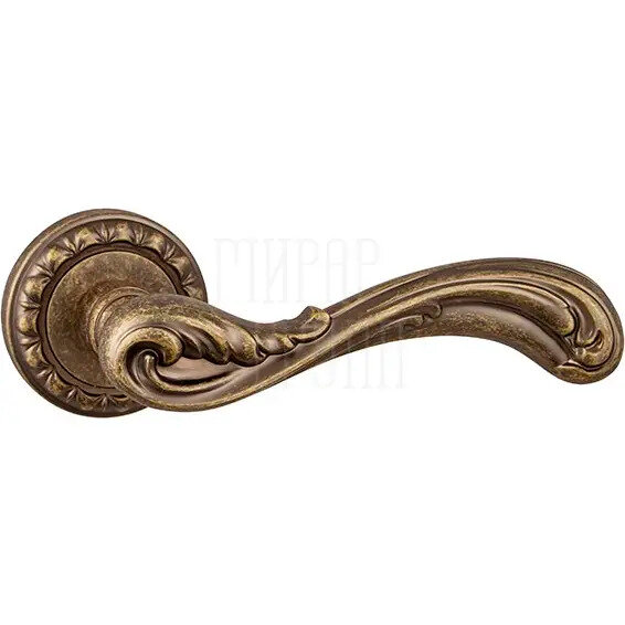 Дверная ручка Punto (Пунто) на круглой розетке "PALMIRA" MT античная бронза