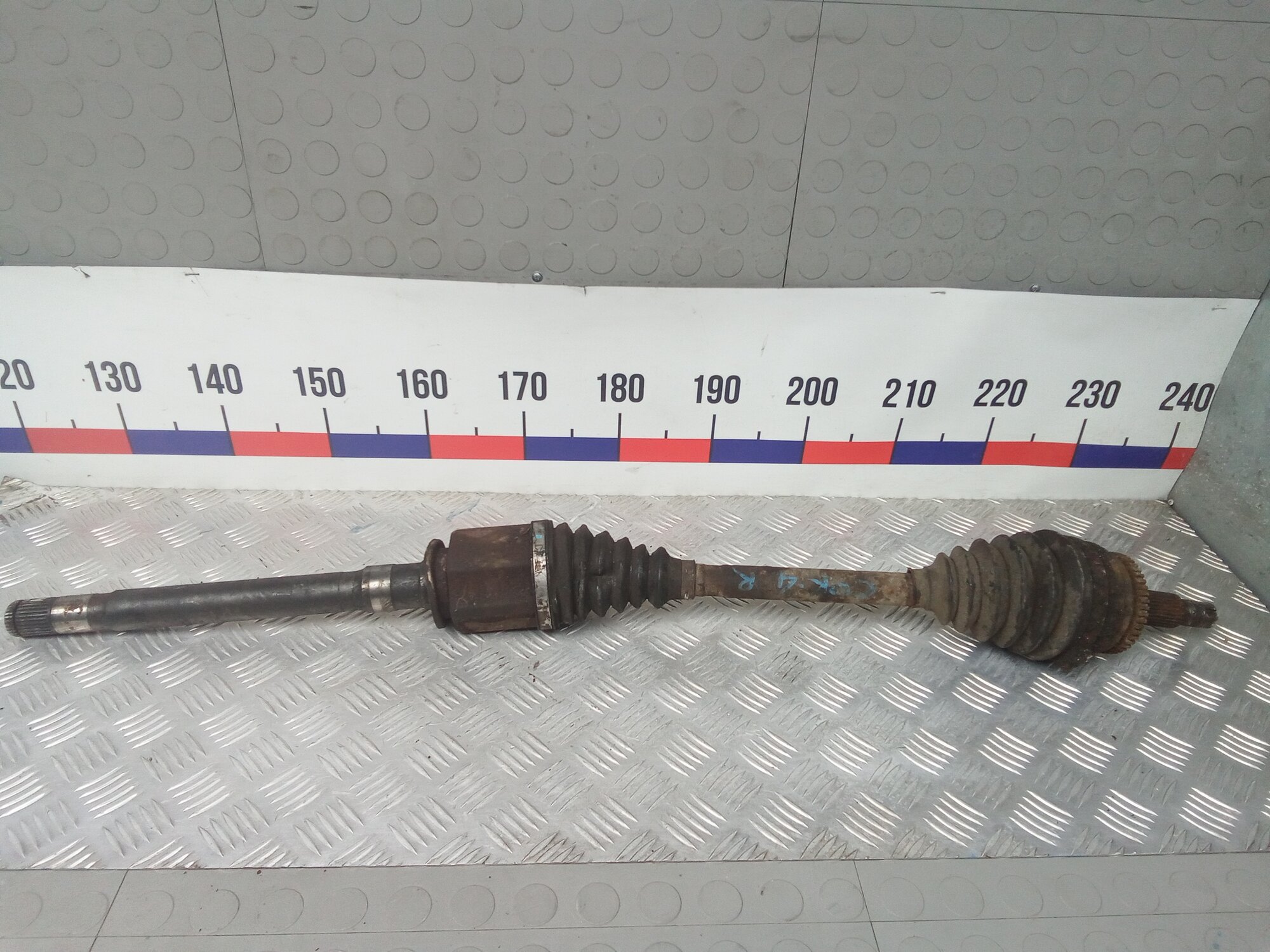 Привод передний правый LAND ROVER RANGE ROVER SPORT, Номер TDB500080