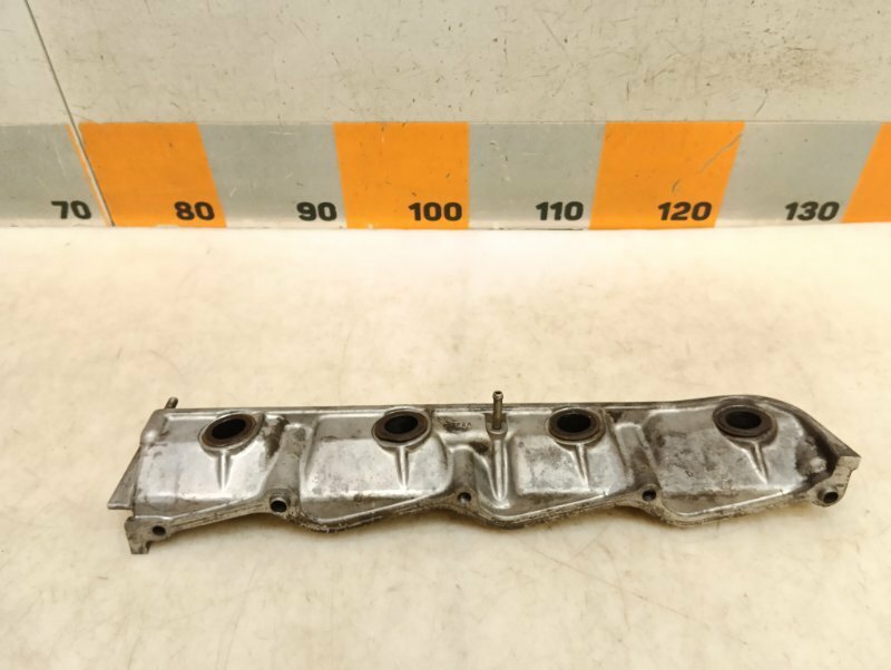 Б/У 2.0 TD RF4F Крышка головки блока (клапанная) Mazda Premacy 2000 360597 MAZDA арт. RF2A10180A