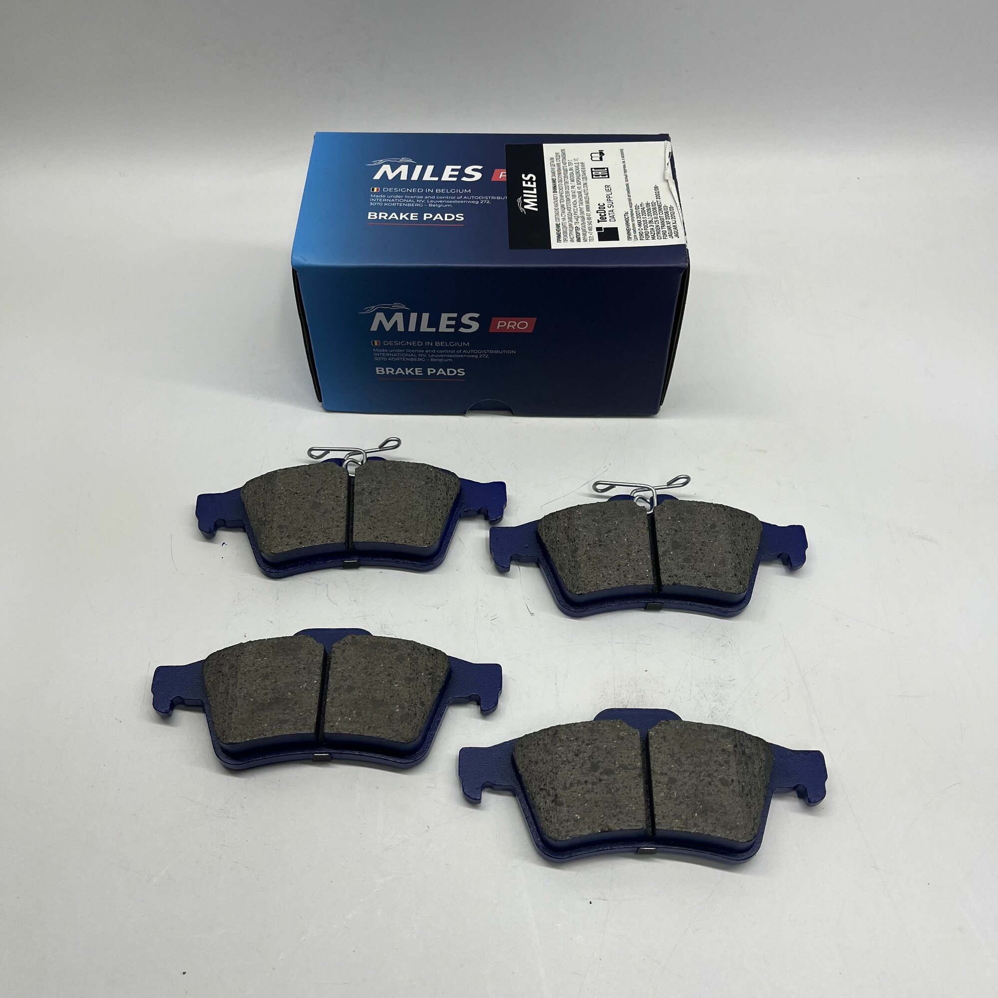 Дисковые тормозные колодки MILES e510005, задние, для Ford Focus 2,3, Volvo S40, Mazda 3 — фото 1