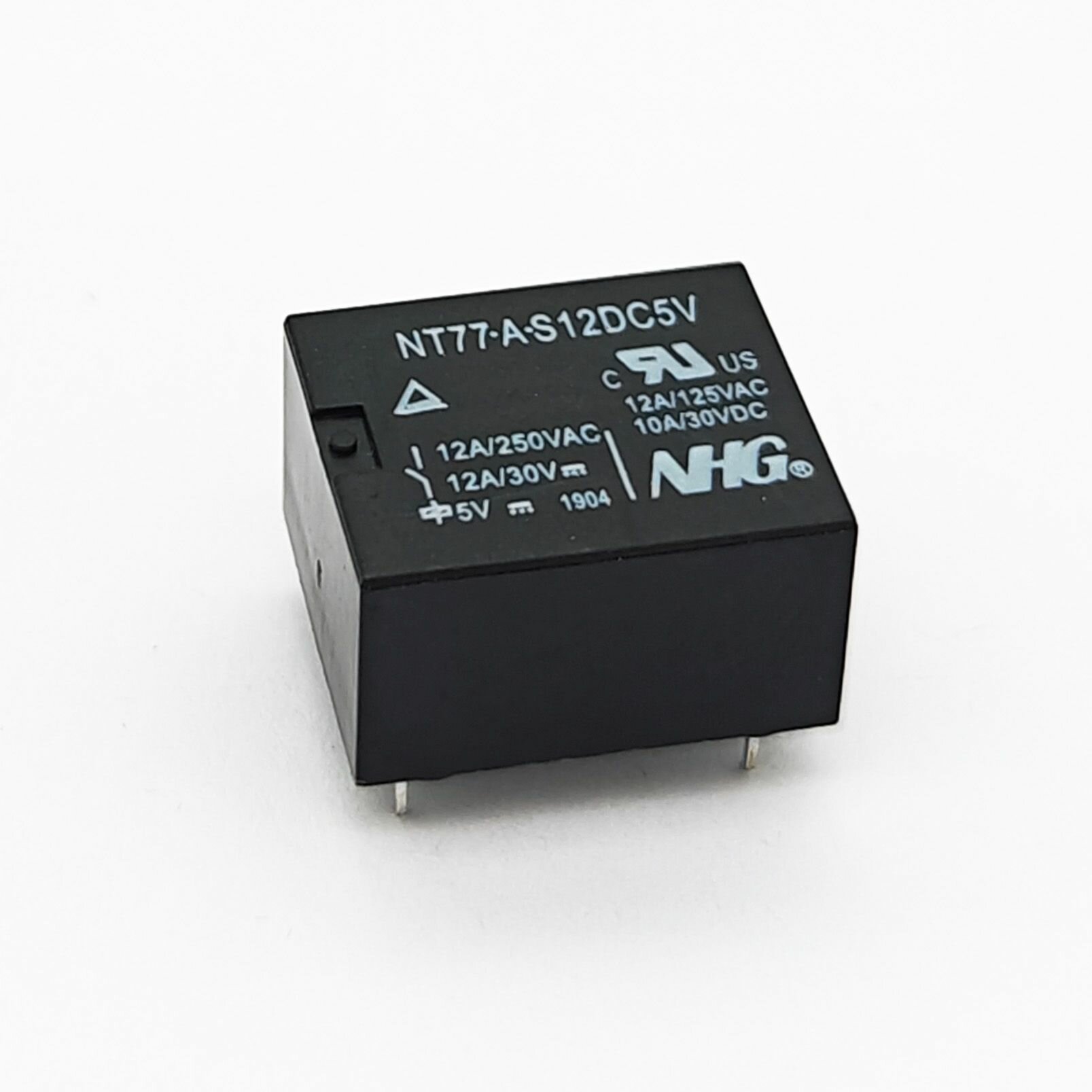 5шт. Реле электромагнитное DC 5в, 12а, SPST-NO, 18.4*15.2*10.2мм, Forward NT77-A-S-12-DC5V