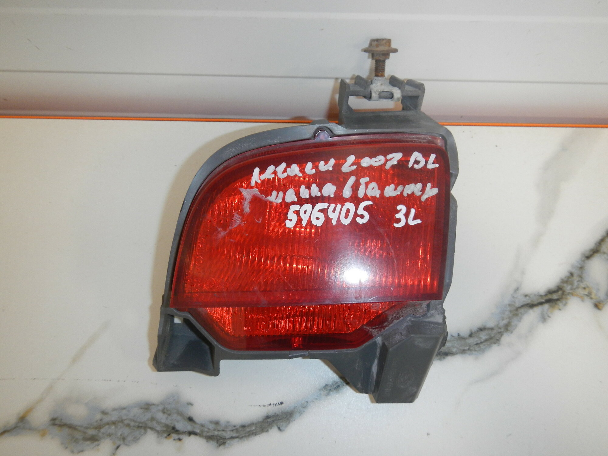 Б/У Фара противотуманная левая, Subaru (Субару)-LEGACY (B13) (03-09) SUBARU LEGACY (B13) (03-09) Царапины. 596405 SUBARU...