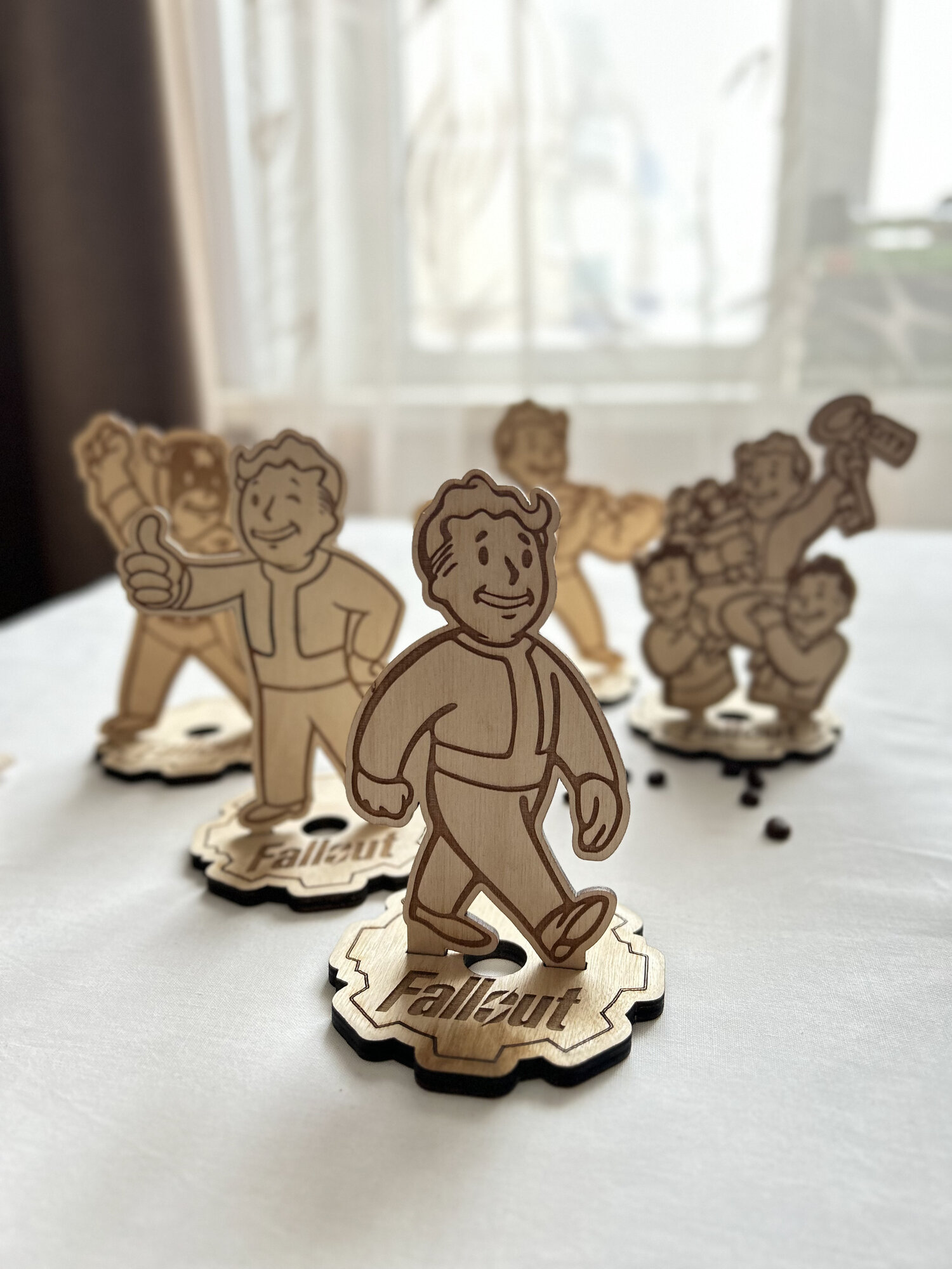 Фигурка Игротей "Fallout Vault Boy", коллекционная, деревянная, высота 14 см — фото 1