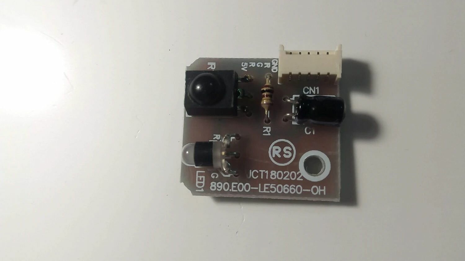 Плата фотоприемника JCT180202 890. E00-LE50660-OH 890. E00-LE50660-0H для 32Lex-5056/T2C Lcd Телевизор Bbk Плата управления арт. 9892