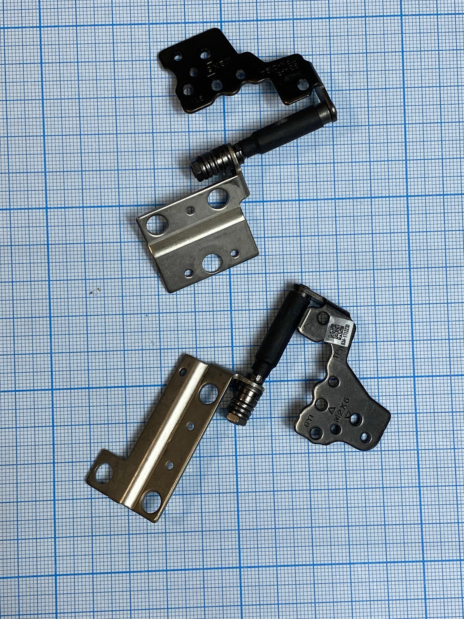 Петли для HP Omen 15-ce018ur 15-ce000