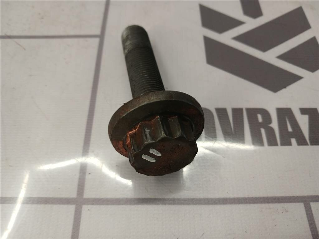 Болт Skoda Octavia A5 1Z 04-13