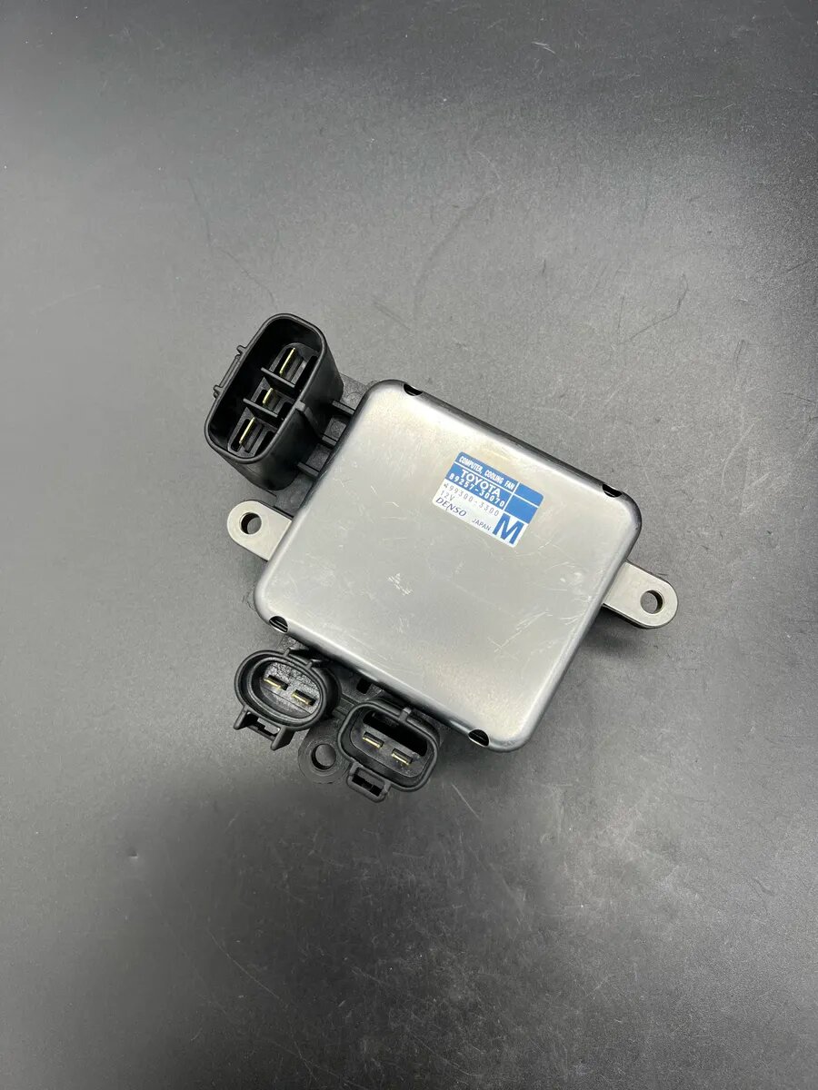 Блок управления вентилятором Контрактный Toyota