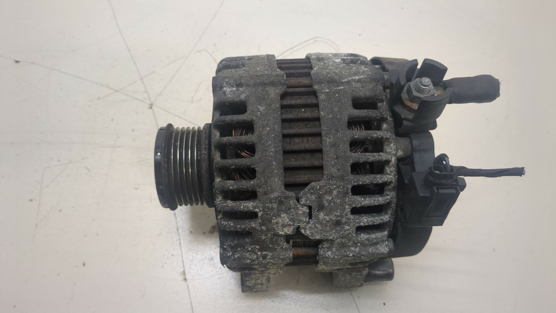 Генератор Ford Galaxy Б/У