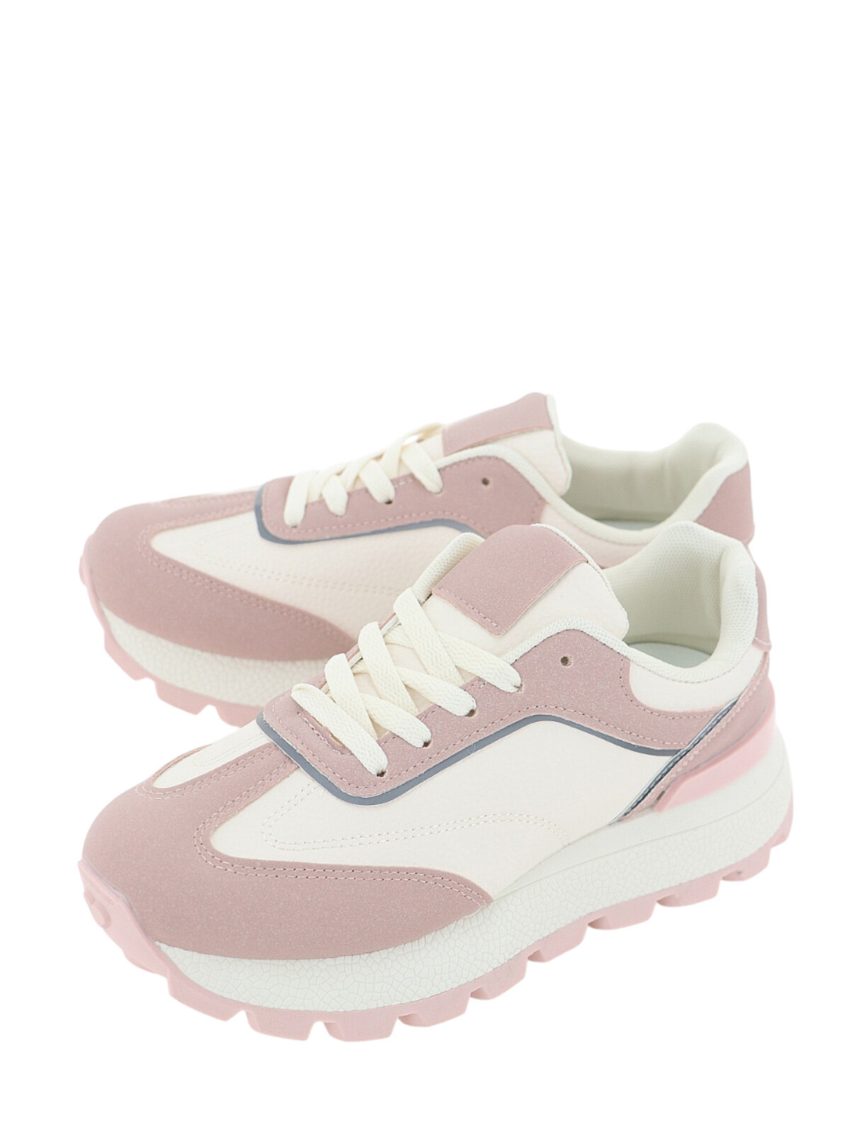 Кроссовки повседневные