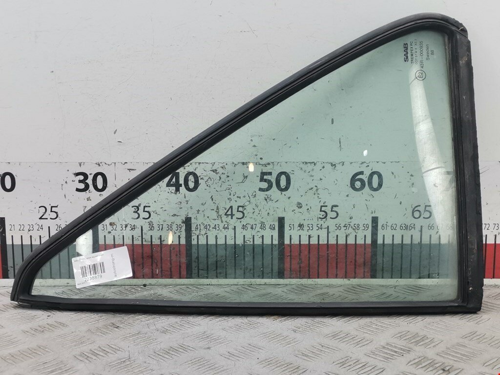 Стекло двери задней левой Saab 9000 2 арт. 2238879