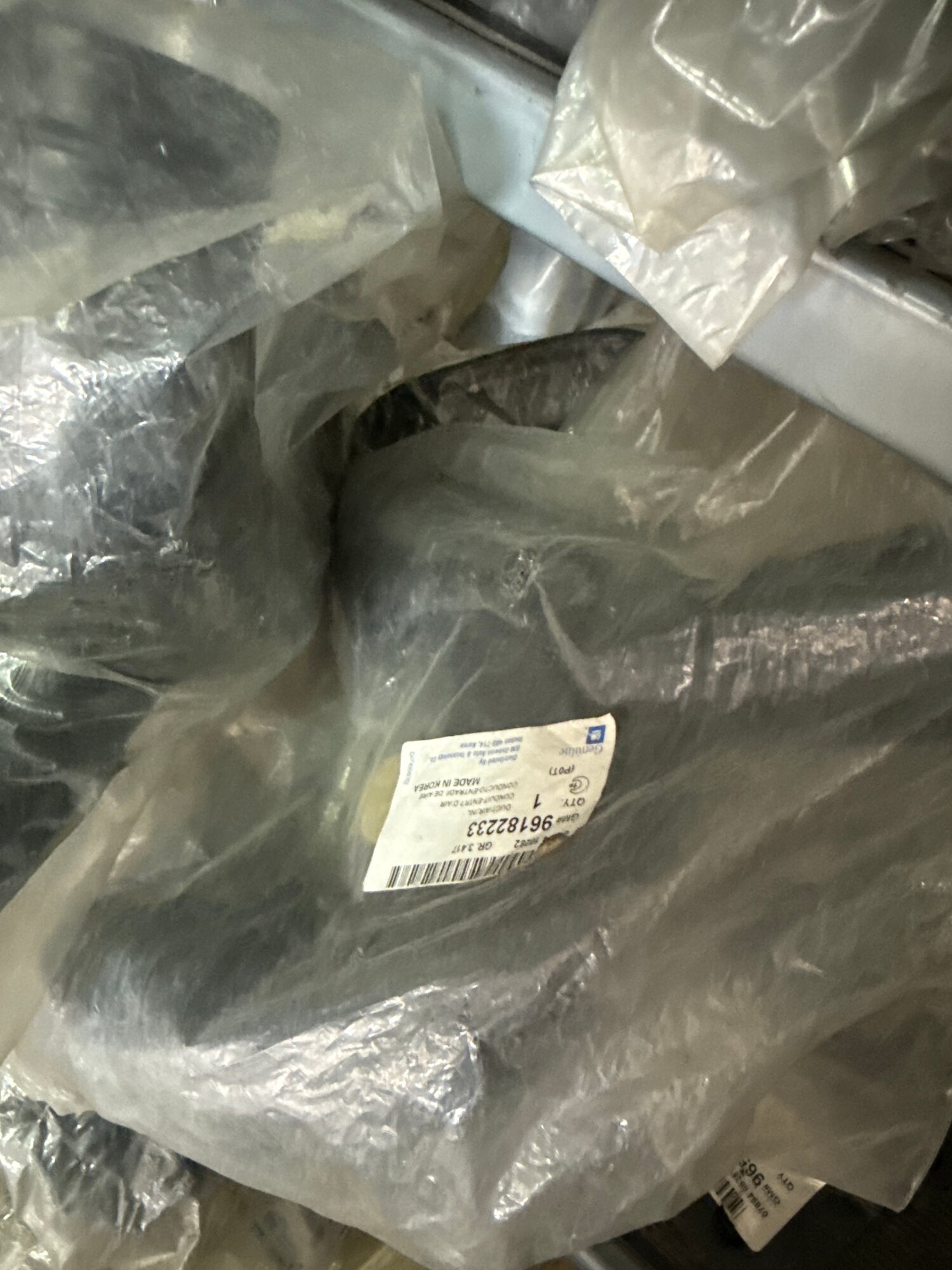 Патрубок воздушного фильтра от ЗАЗ SENS 2005-2014, Chevrolet Lanos 96182233