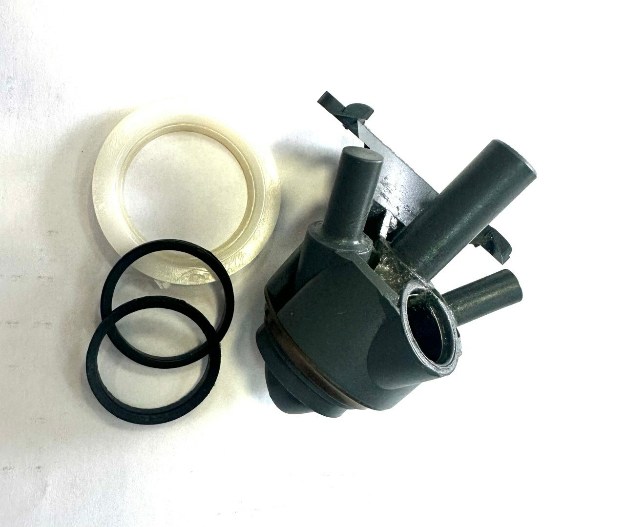 Редуктор для комбайна BOSCH (BS007) пластик.