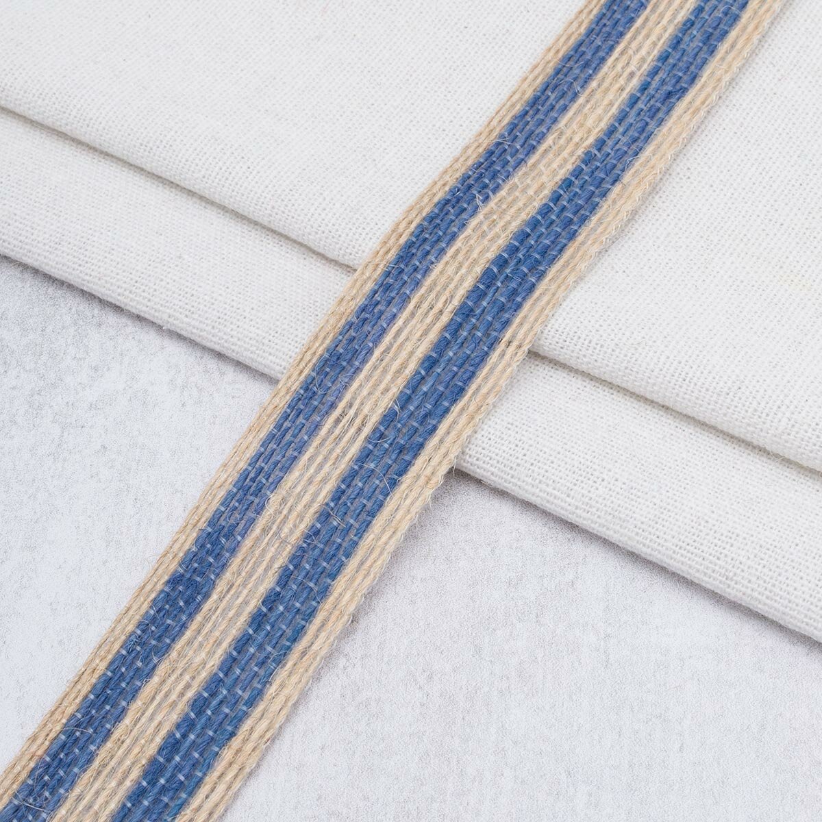 Тесьма декоративная джутовая, ширина 3 см, длина 20 метров, 1 штука