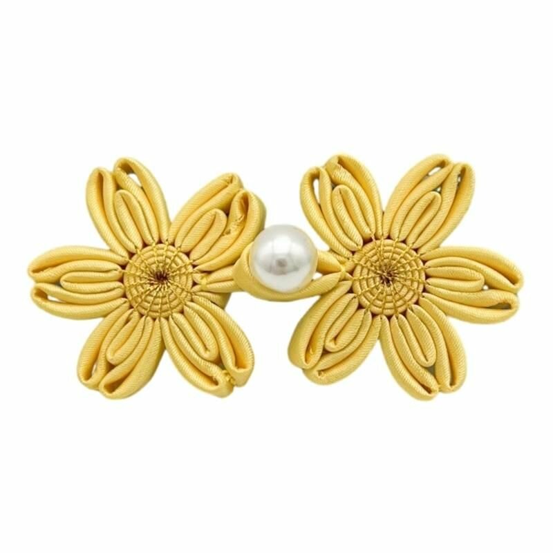 Пуговицы с цветами сакуры, Рисовый Король