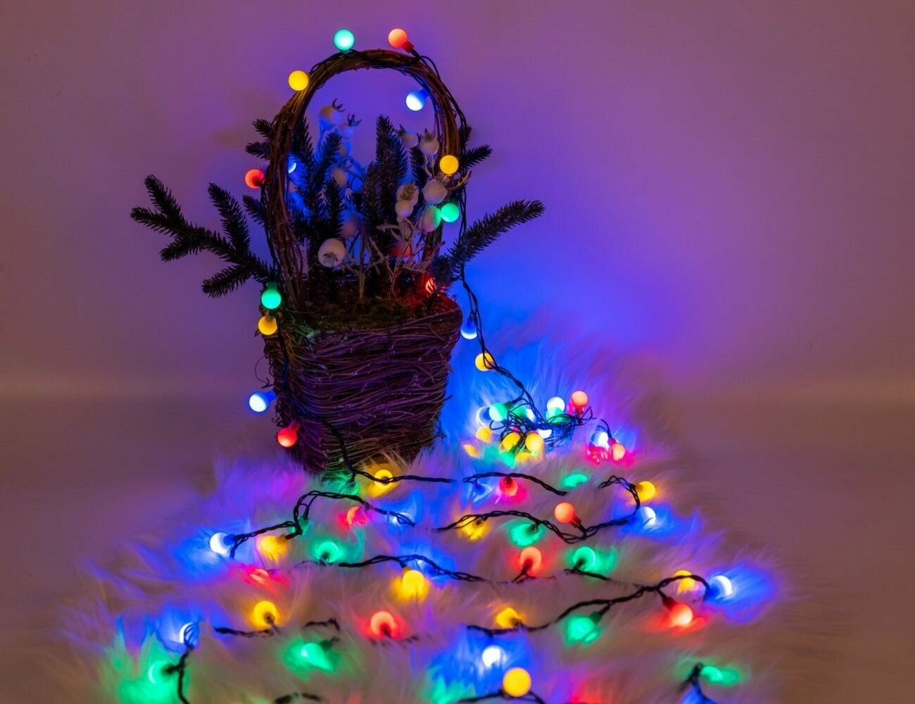 Гирлянда 80 разноцветных LED-ламп, 1 см, 4 м, контроллер, черный провод, SNOWHOUSE