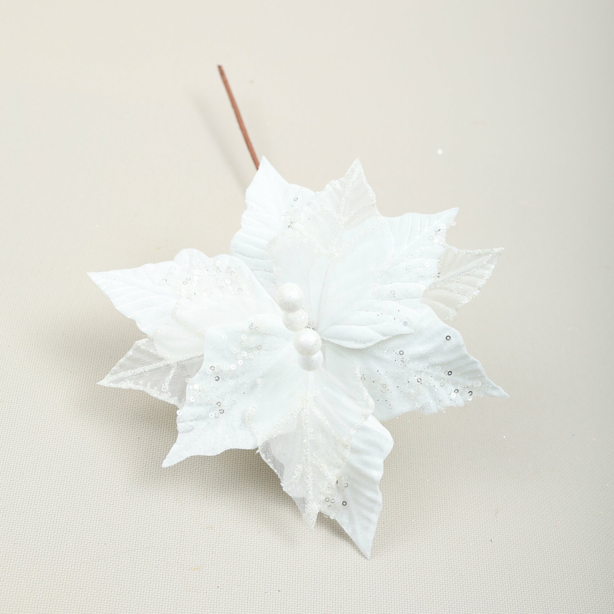 Цветок искусственный декоративный новогодний, d 23 см, цвет белый