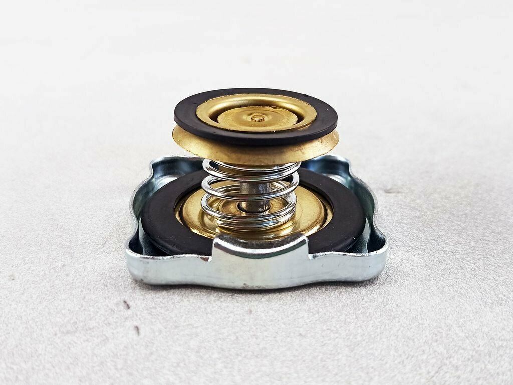 Крышка радиатора для а/м ГАЗ, для а/м УАЗ с уплотнителем