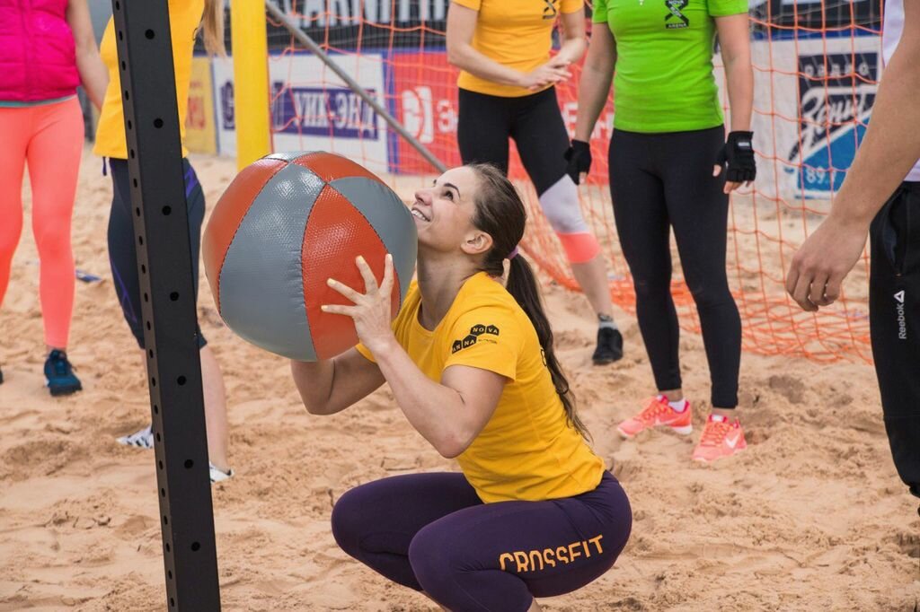 Медболы для кроссфита 15 кг из тента DNN