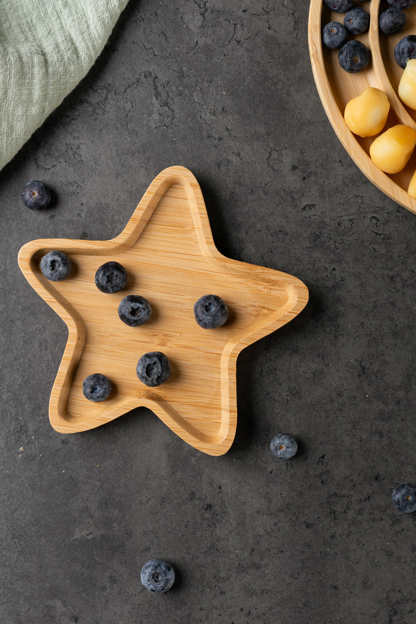 Блюдо сервировочное TAVOLONE "Avri" бамбук, 13х13х1,5 см