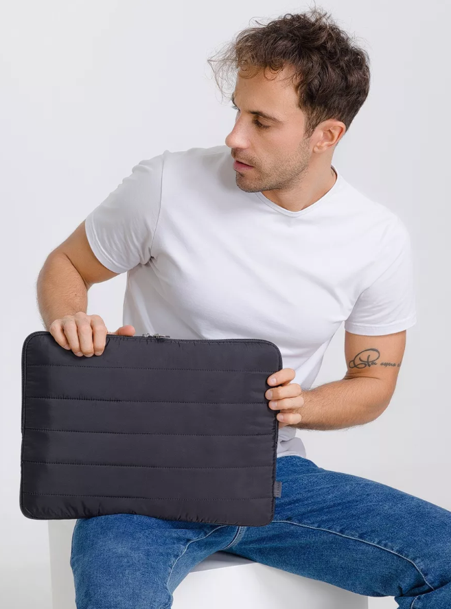 Чехол на ноутбук 15 и 16 дюймов, черный. GENBAG