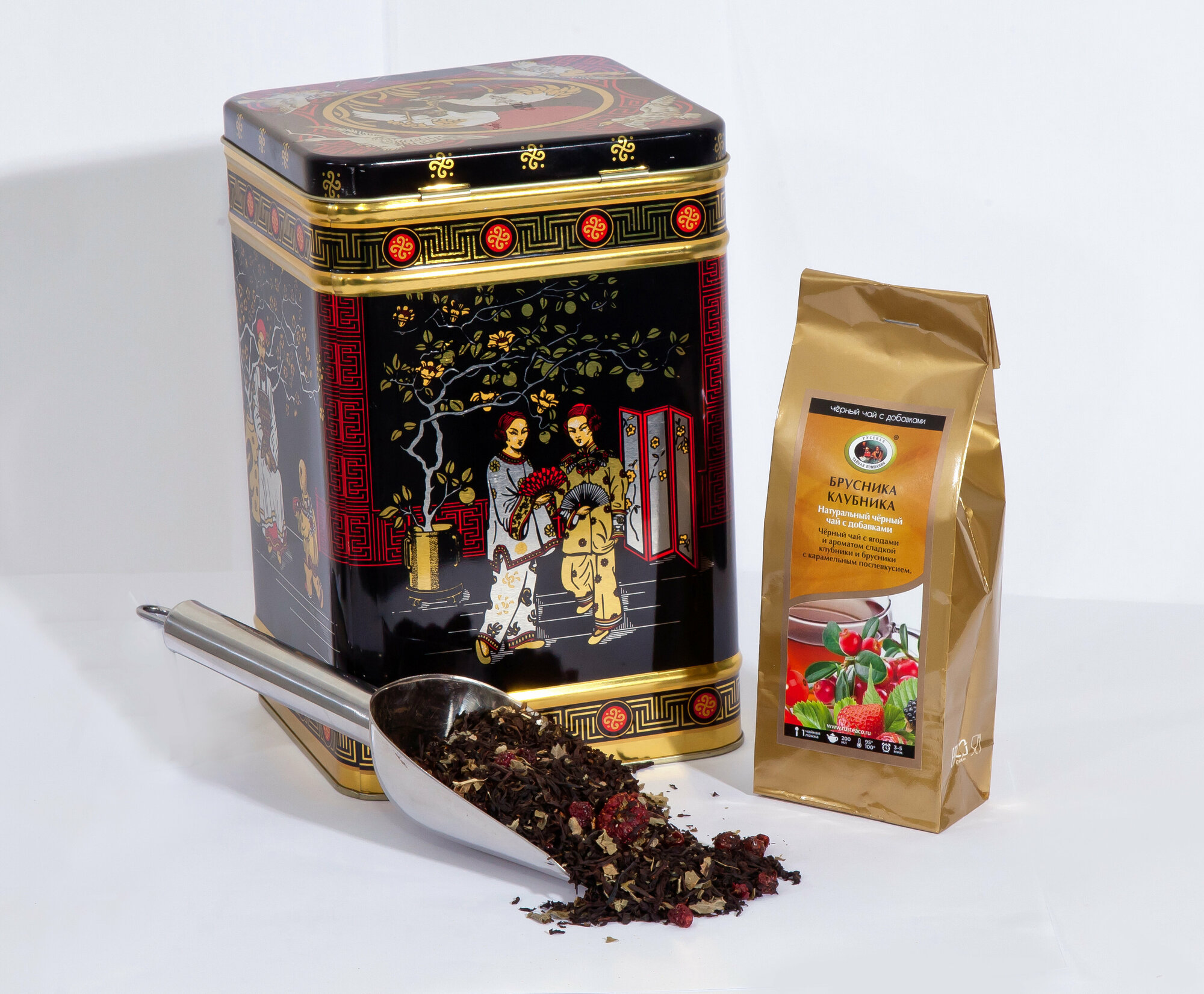 Черный чай с добавками Брусника Клубника 100г