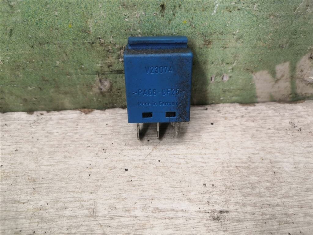 Реле Ford Escort /Orion 1995-1998